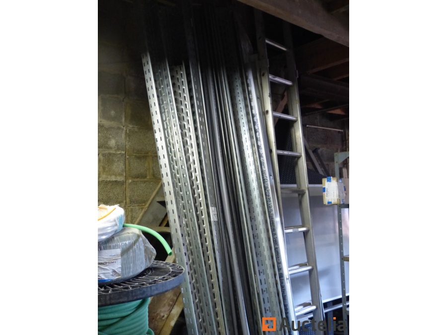 1 set of cable tray and 1 lot of PVC pipes - Construction - auctelia.com