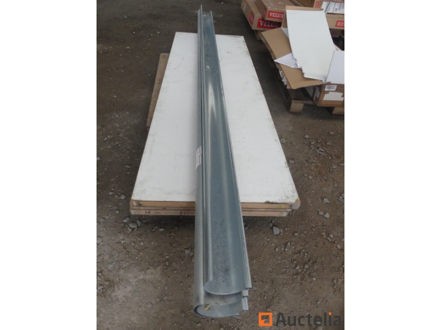 15 meters of galvanized half-round gutter - auctelia.com