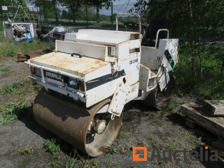 Caterpillar CB-214B Articulated Roller Compactor - Construction - Comp ...