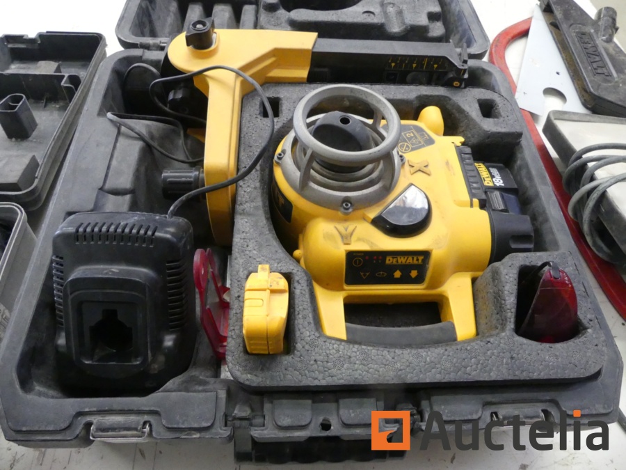 DeWalt DW077 geometer Laser - Construction - auctelia.com