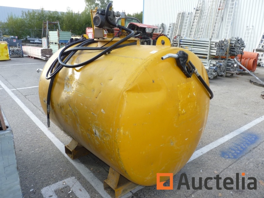 Diesel tank double wall with pump - Silos /tanks until 2000l capacity ...