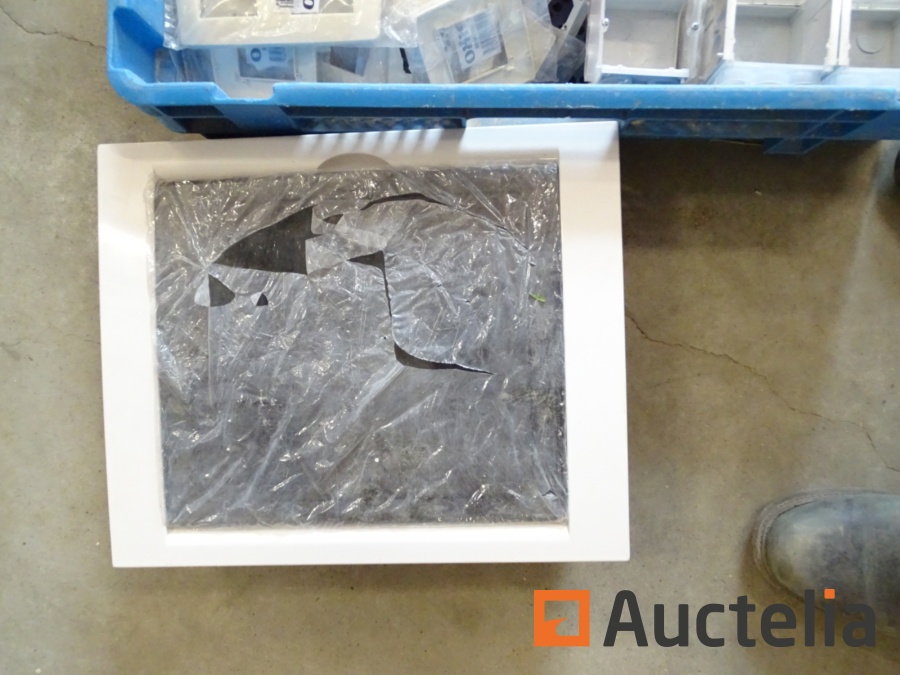 Electric cabinet, electric bypass boxes, NIKO overlay plates, a meter ...