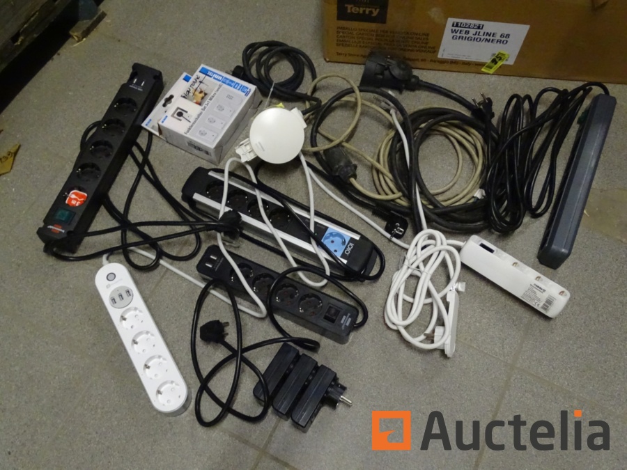 Electrical cables various, plug jacks, REMOTE control socket - Constru ...