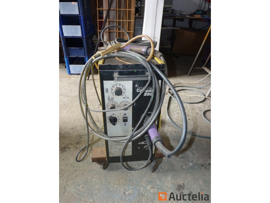 ESAB Power Compact 250 welding machine - Construction - Others - Weldi ...