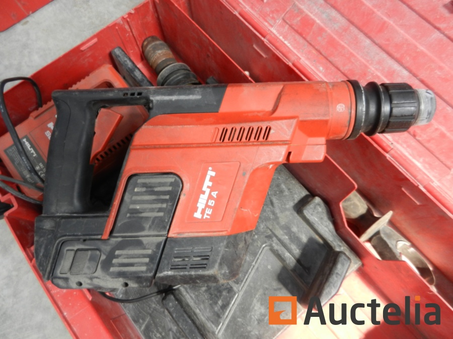 Hilti TE5A Chipping Hammer on battery Hand tools auctelia
