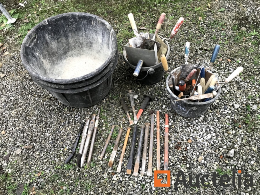 Masonry tools, Masonry buckets - auctelia.com