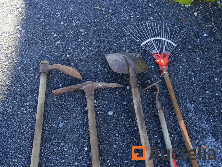 Pickaxe, hoe, shovel, rasette, leaf rake - Agriculture & Forestry - Ga ...