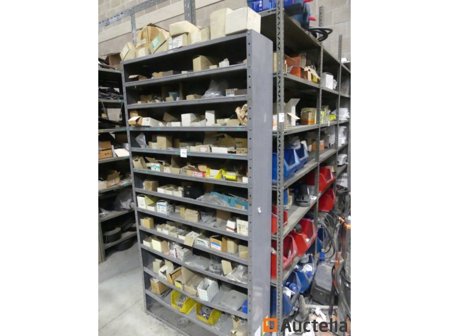 Removable metal shelves and their contents - Shelves - auctelia.com