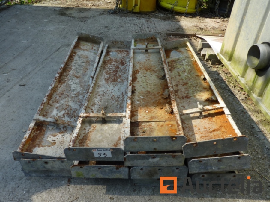 Riser profiles for concrete stair formwork - Construction - Accessorie ...