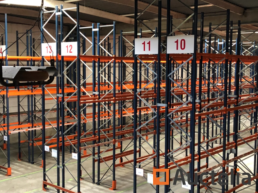 Storage racks - 10 Upright frames 700cm and 72 beams 270cm - Rack like ...