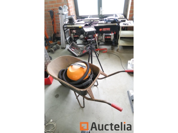 Taski Baby Bora Vacuum cleaner - Wheelbarrow - Halogen spotlight - Con ...