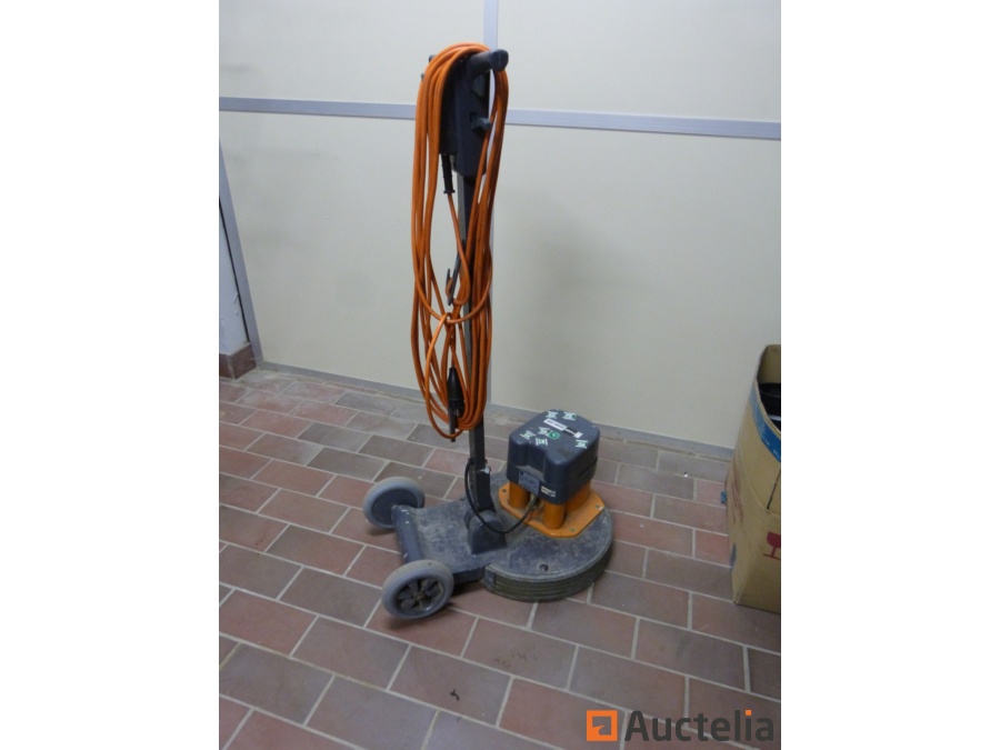 Taski Ranger 406 floor scrubber - Other industries - Office furniture ...