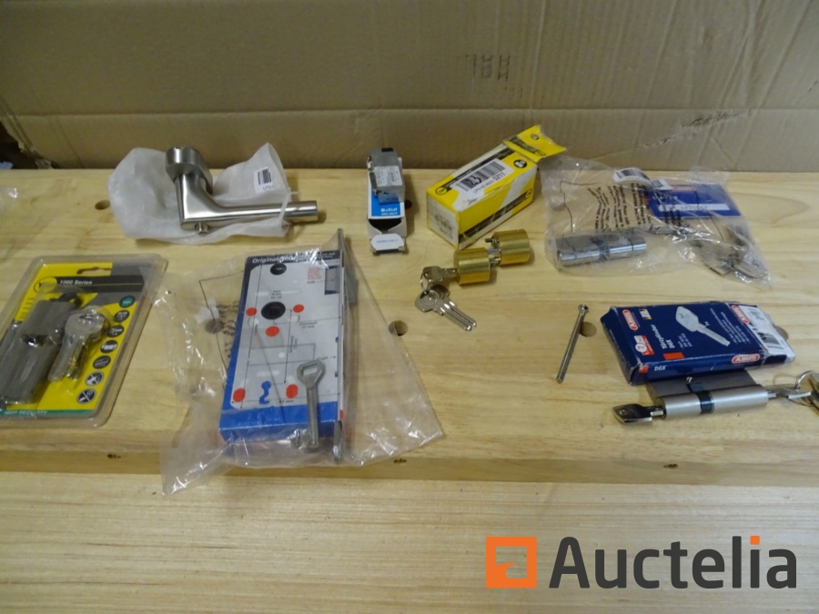 Yale and Abuse and others security locks, electric strike and security ...