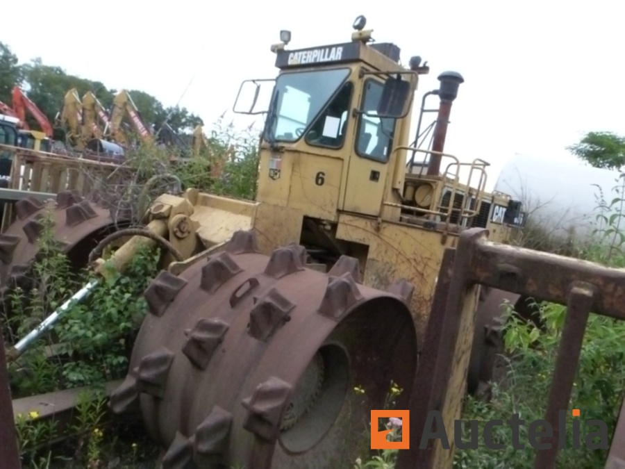 Bull pousseur Caterpillar 836CLF - Ref.6 - Bulldozer - auctelia.com