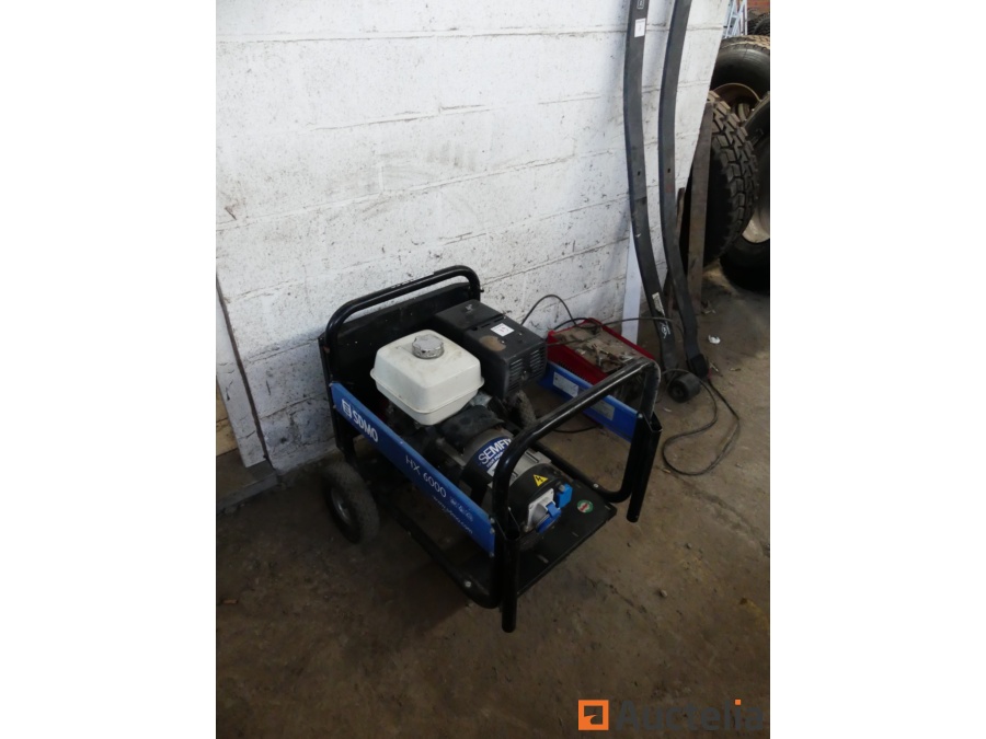 Groupe électrogène SDMO HX6000 d'occasion aux enchères - Auctelia