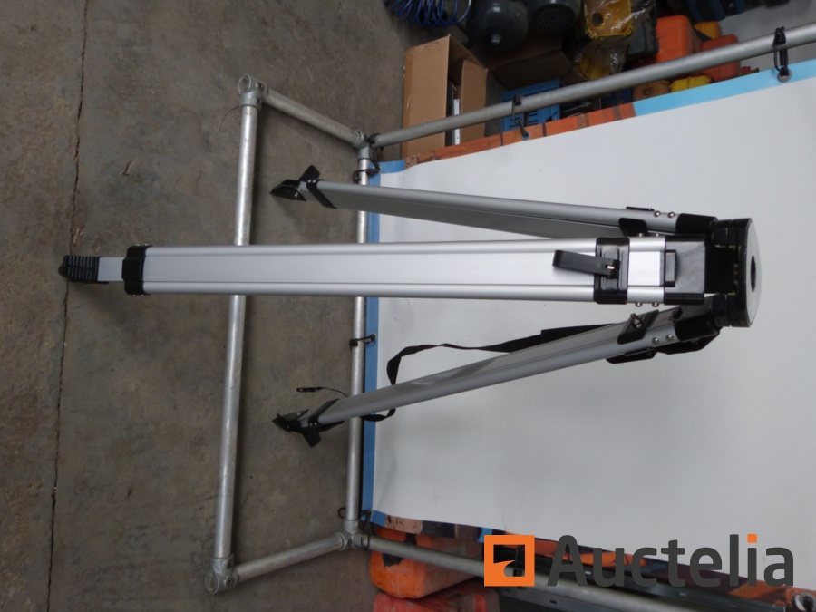 Trépieds de laser - Construction / Génie civil - Autres matériels TP ...