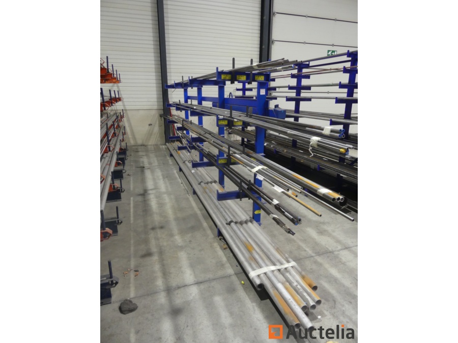 Metaal rack met profielen - Accessoires - Metalen rek - auctelia.com