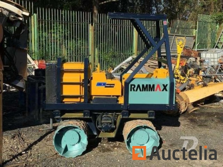 Wals machine Ammann RW2400-REF418 - Verdichtingsmachines - Grondverdic ...